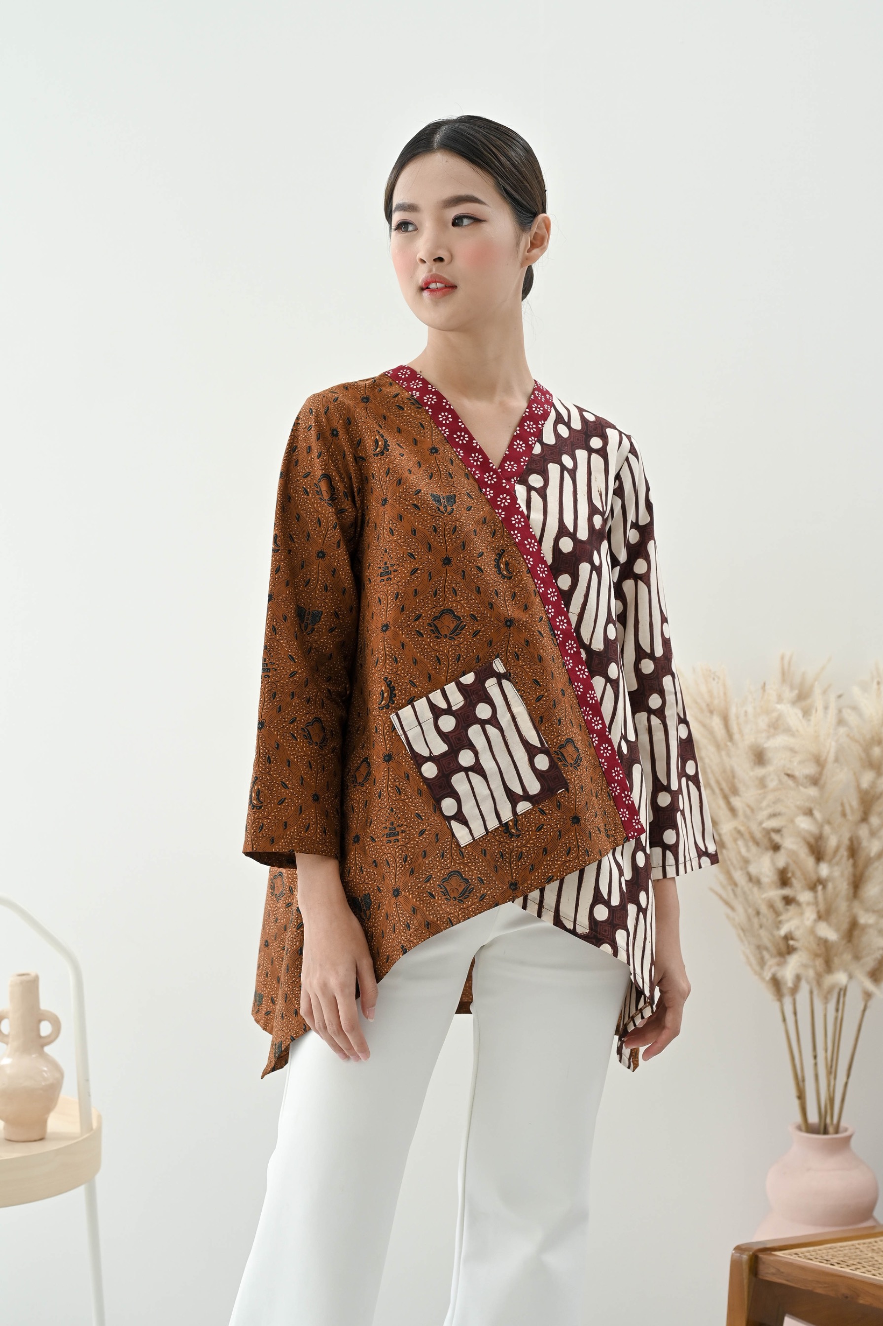 Batik Gaya Official Website - Saraswati TOP 05