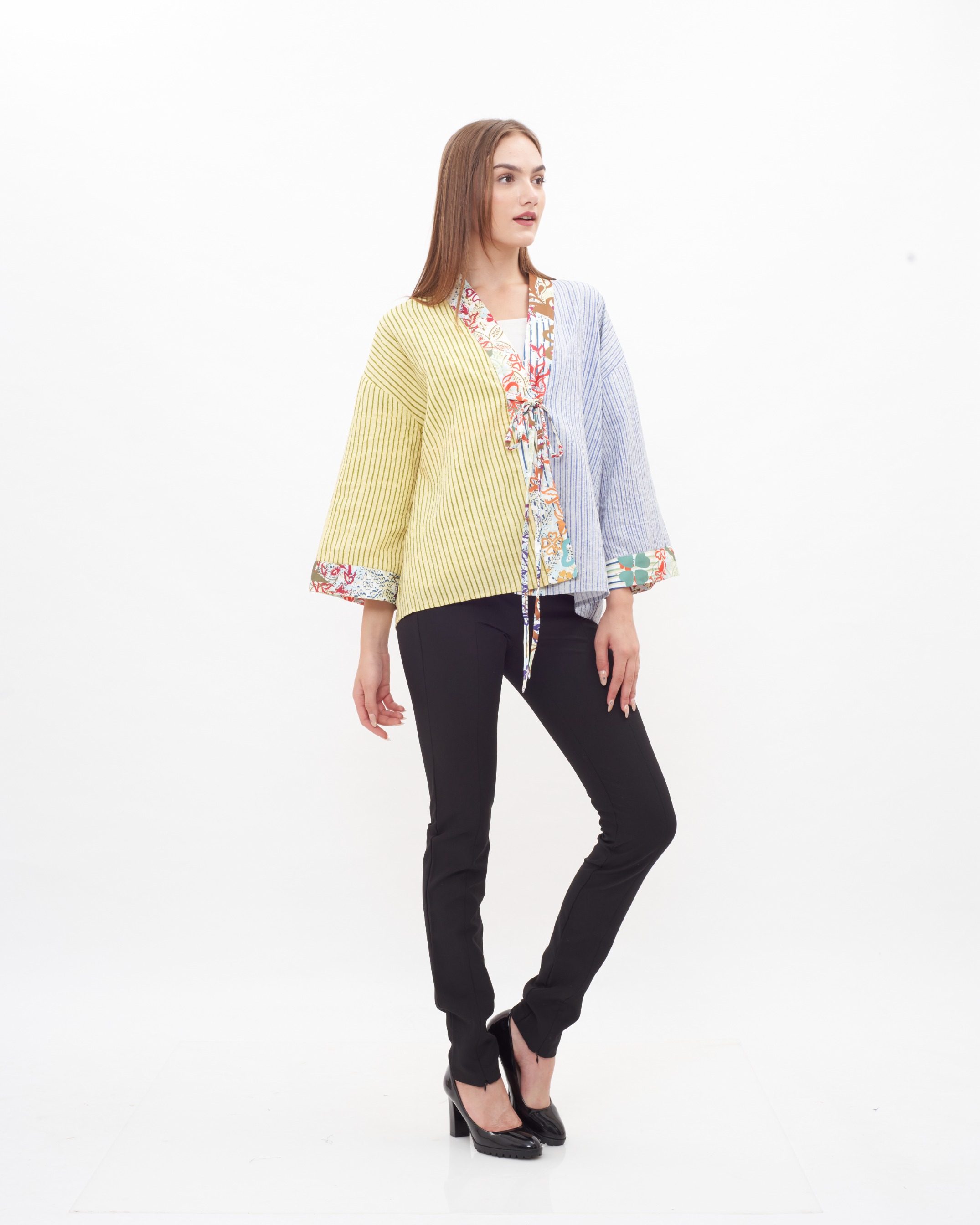 www.Alleiraplaza.com - ALLEIRA BATIK ALMA OUTER