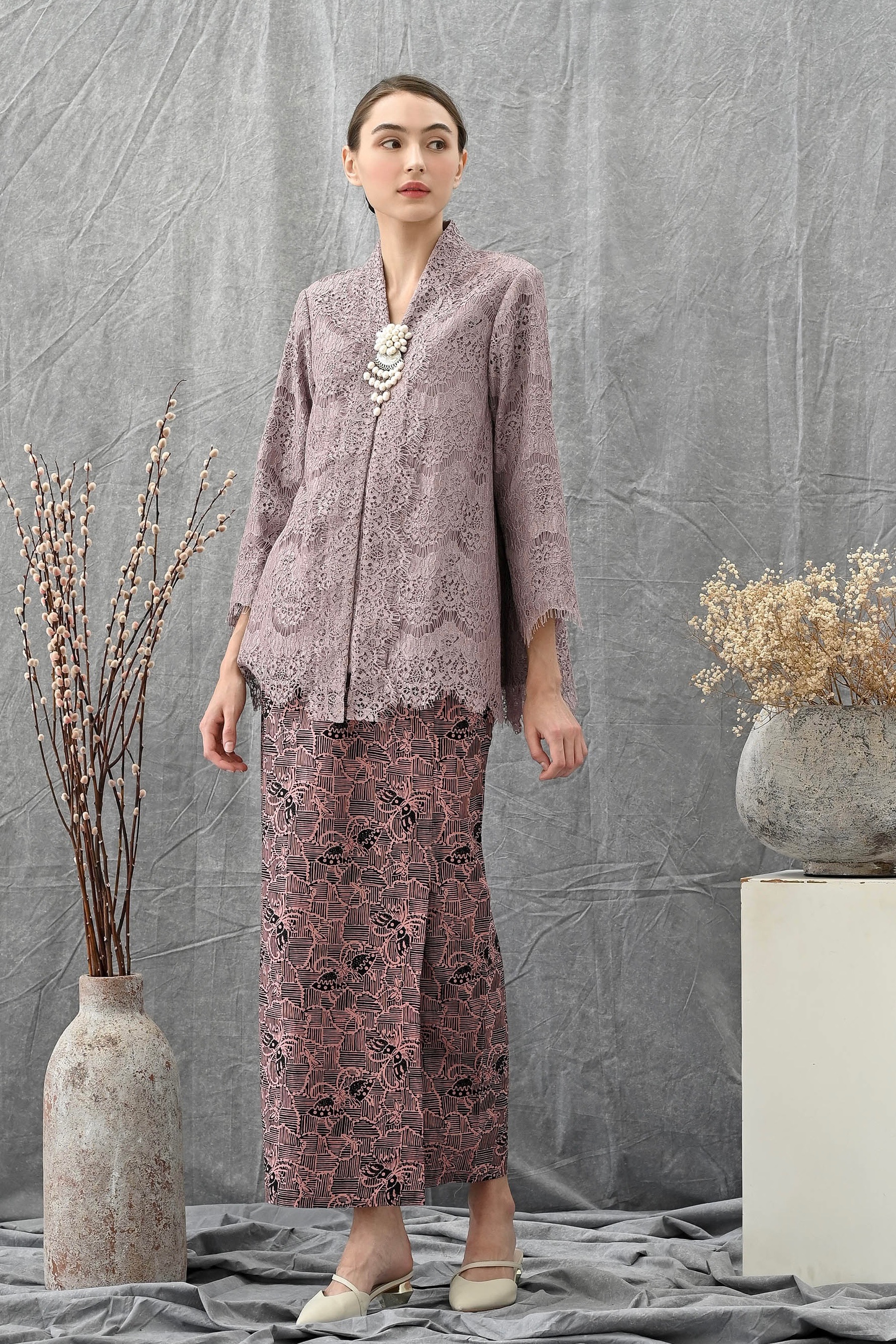 Batik Gaya Official Website - Aruni TOP 15