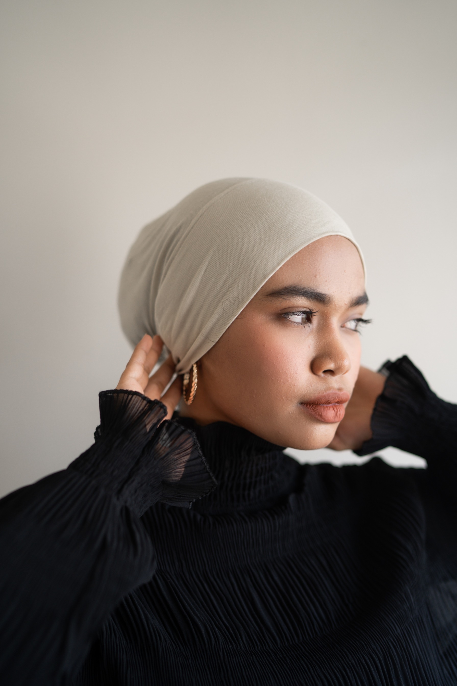 LEU - Discover our premium viscose and delicate rayon hijab