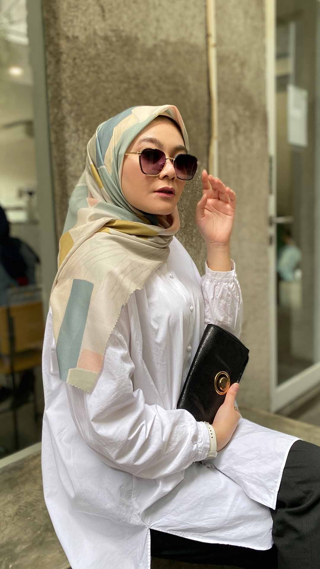 LOUISALUNA - Timeless Series