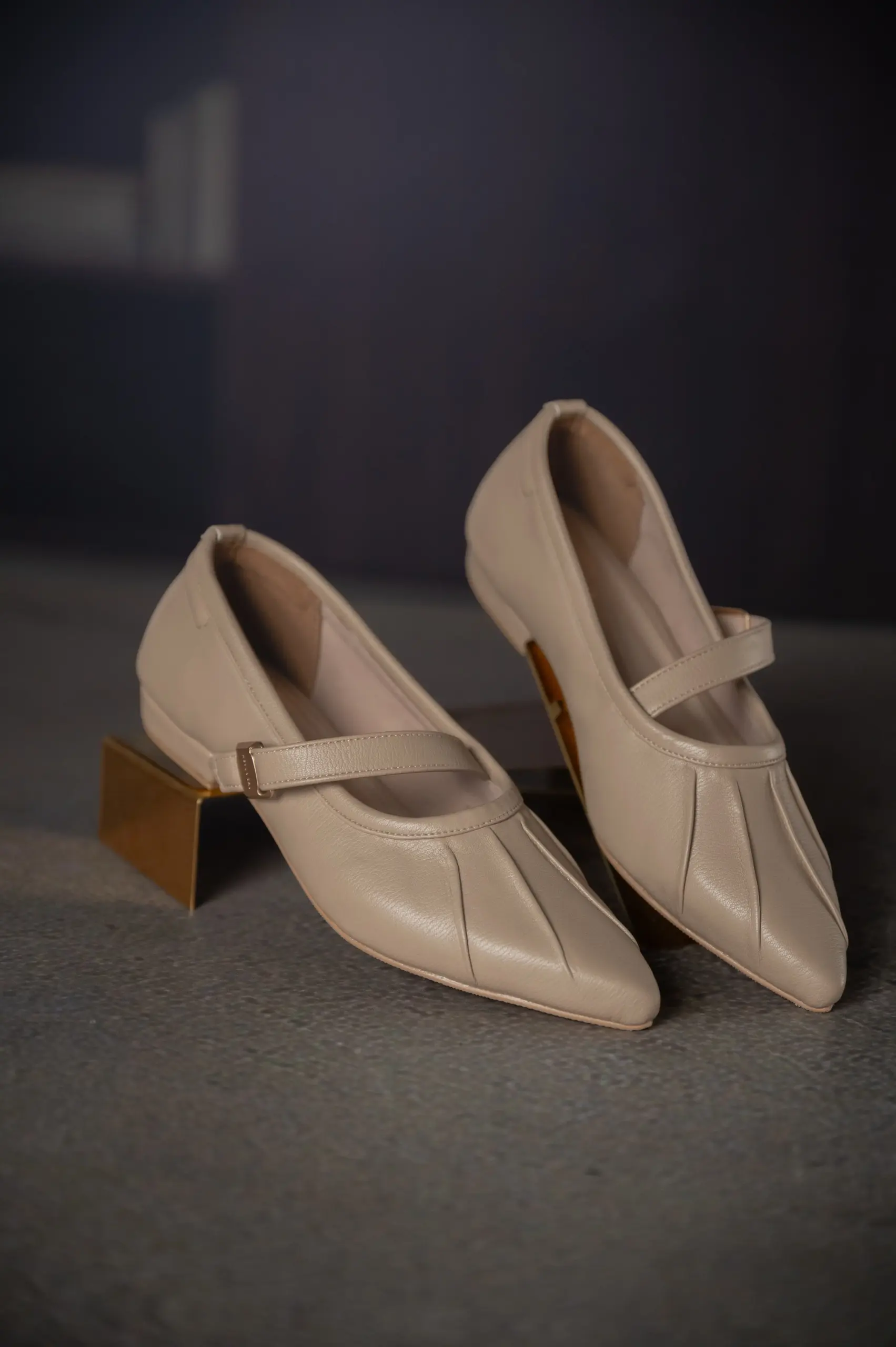 CONNECT FLATSHOES BEIGE - Heylocal Official Store | Brand Fashion Lokal ...