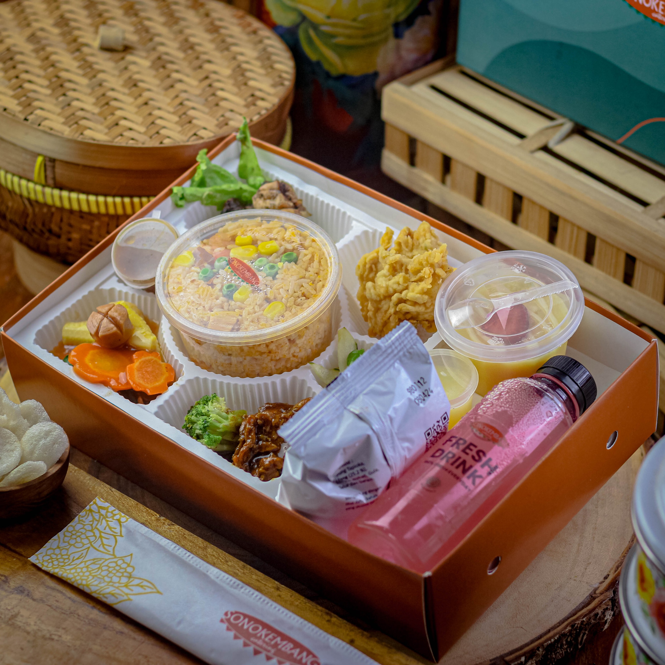 sonokembang catering semarang yogyakarta - Han.ta.ran Intan 1