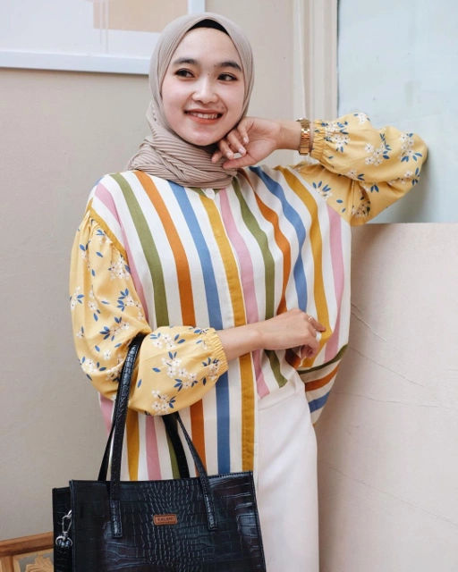 Clearance Sale - Kalani Bags and Carry