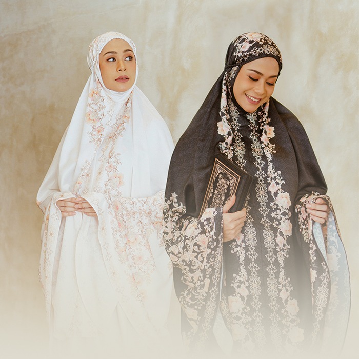 Prayer Robe - Kimmyra