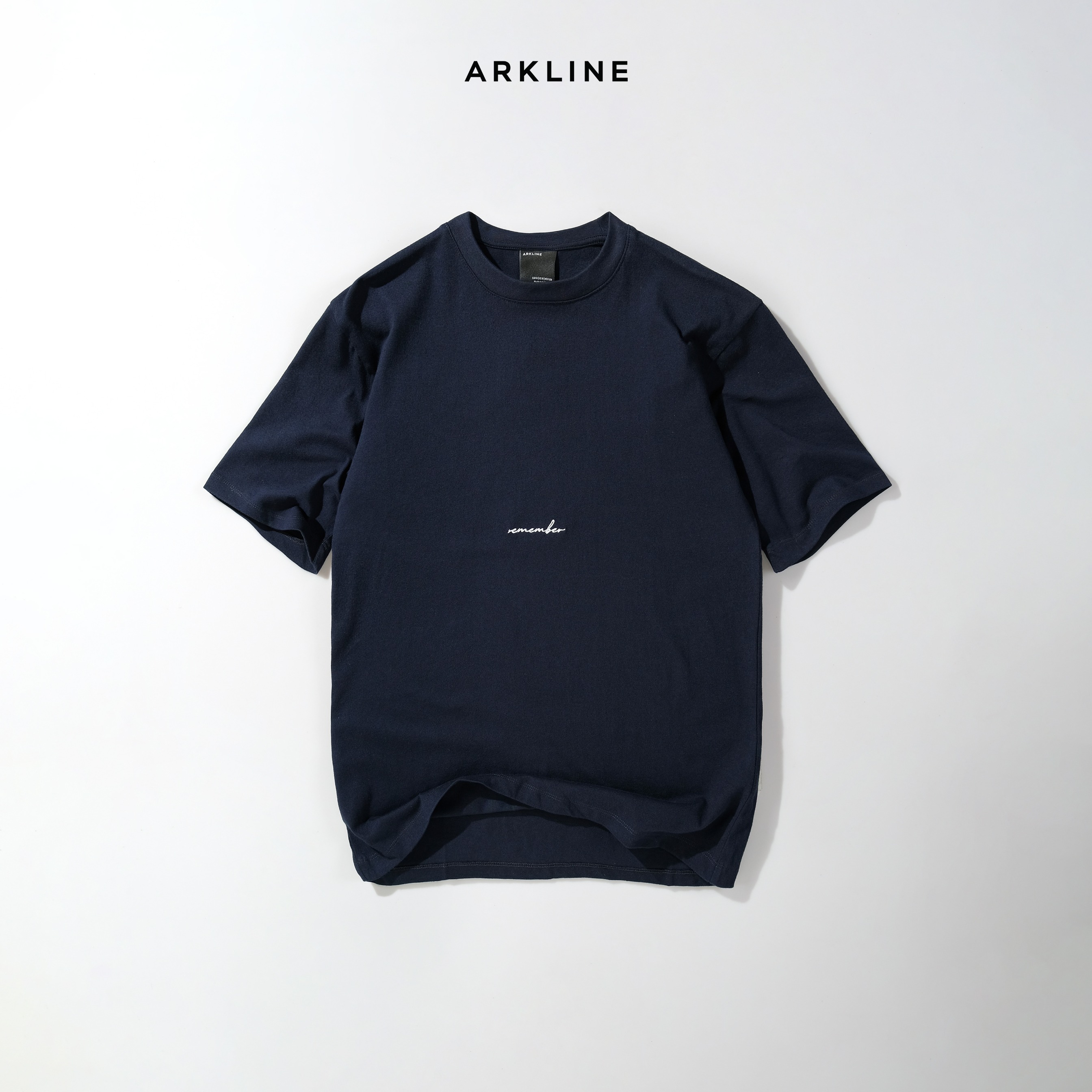 arkline - Arkline Family Script Remember T-shirt Deep Navy