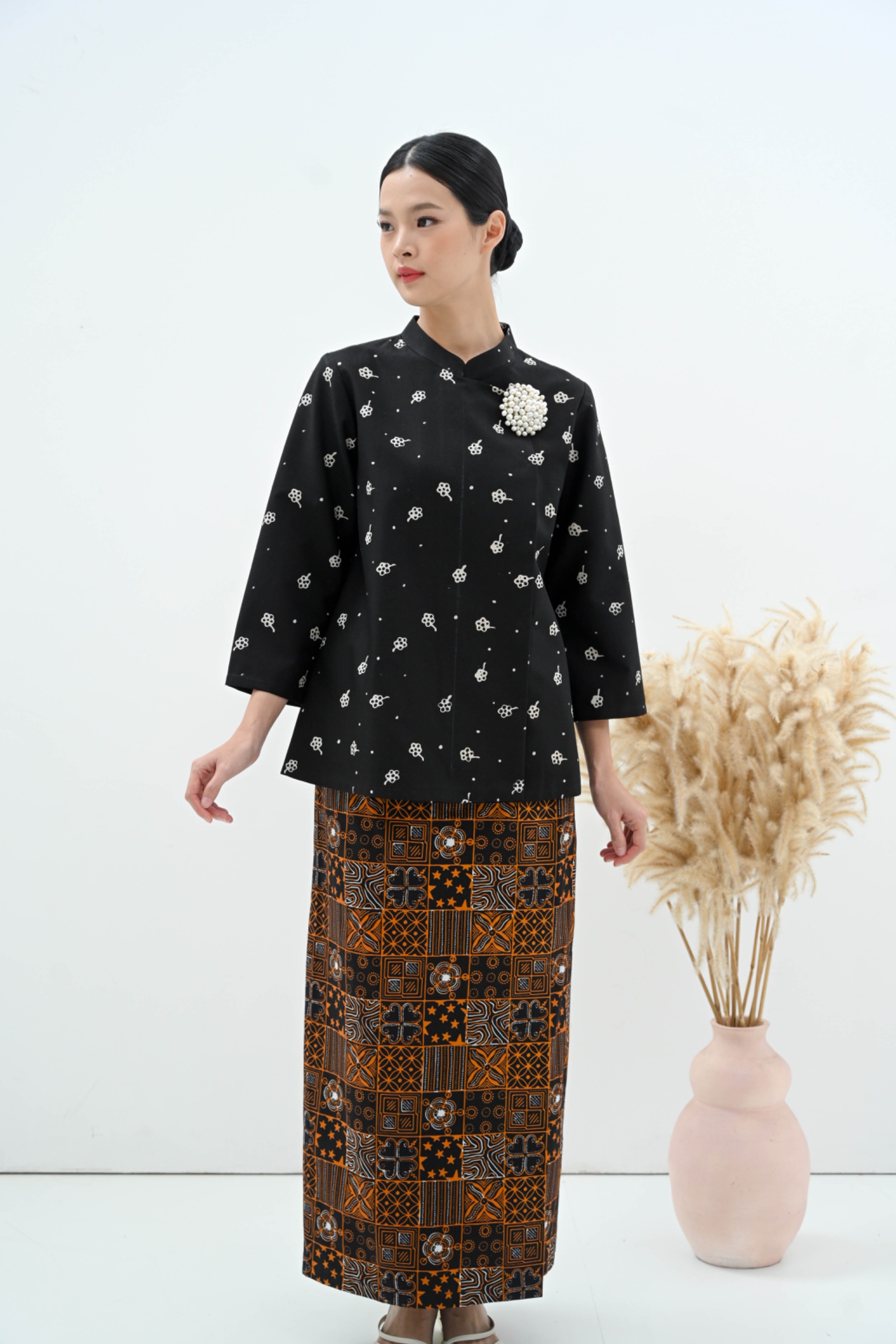 Batik Gaya Official Website - Kebaya Janggan SET 02