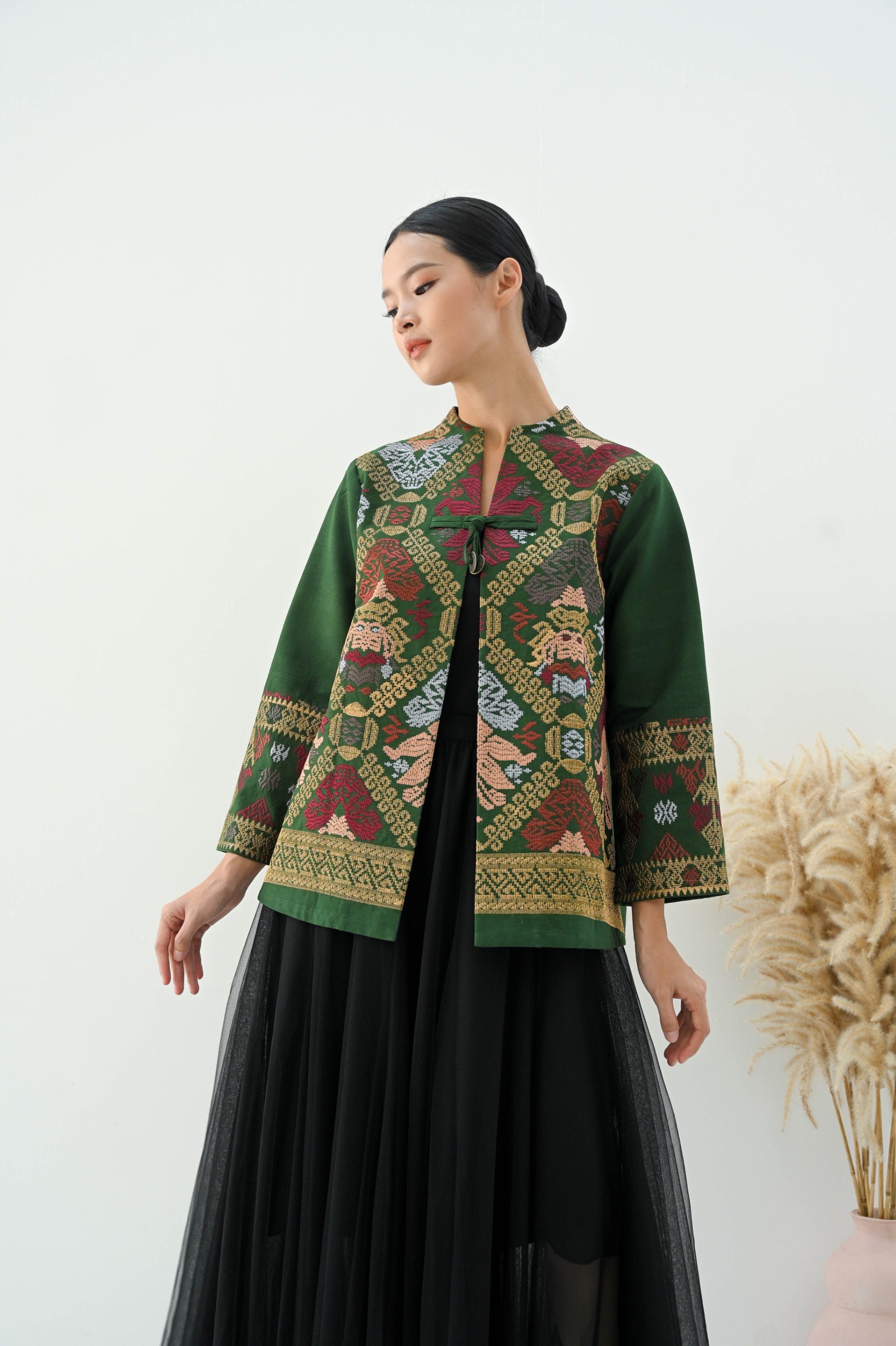 Batik Gaya Official Website - Adelia Outer 44 ( Songket Bali )