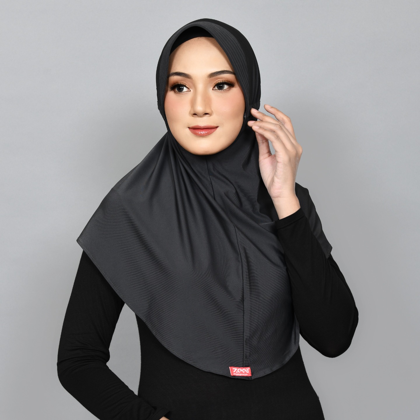 Zeea Official Webstore - Solusi Hijab untuk Generasimu yang Keren!
