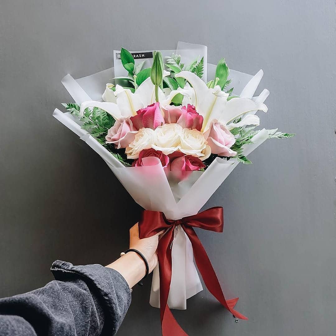 Florash - Florist Bandung - Same Day Delivery - Macca HB Medium Pink White