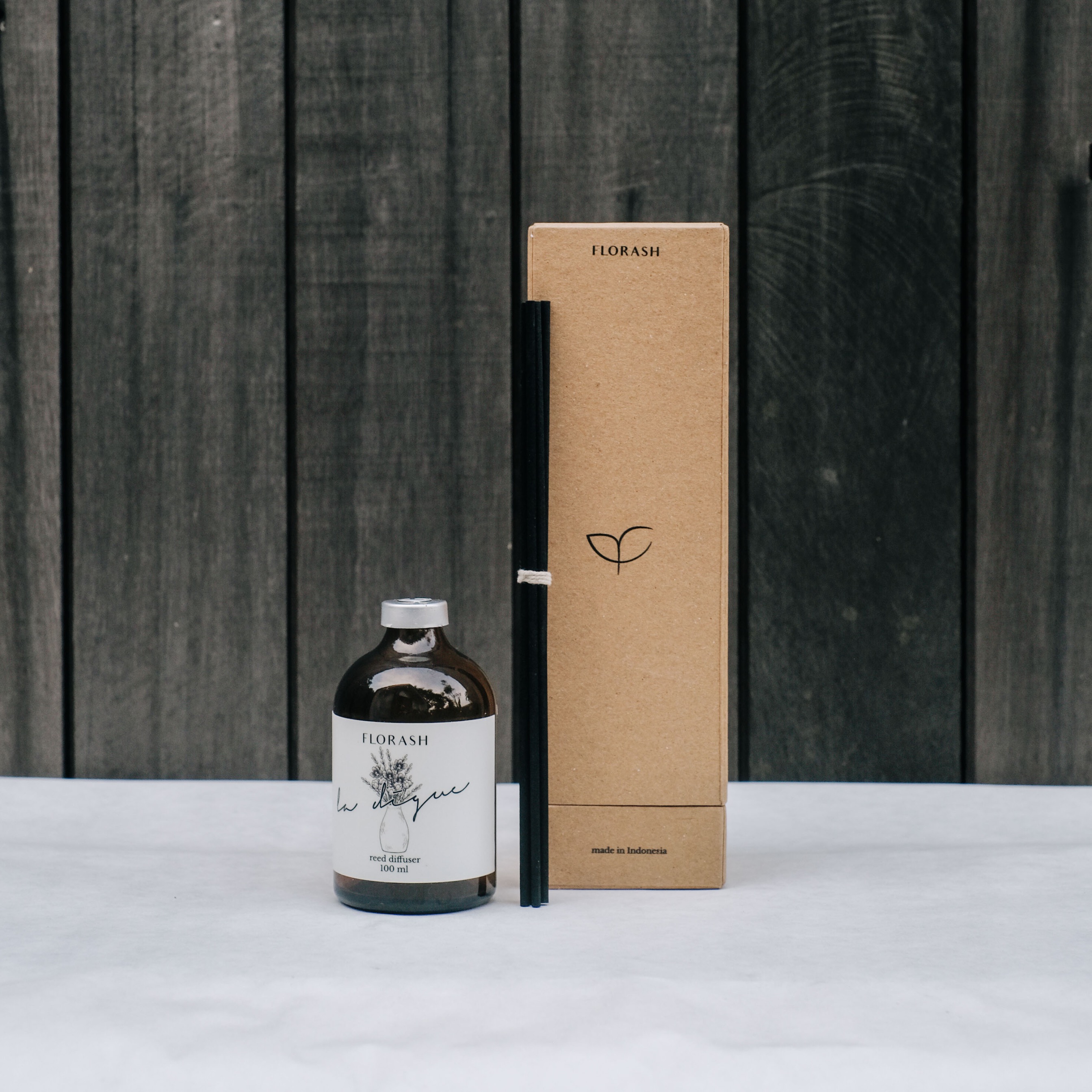 Florash - Florist Bandung - Same Day Delivery - La digue Reed Diffuser