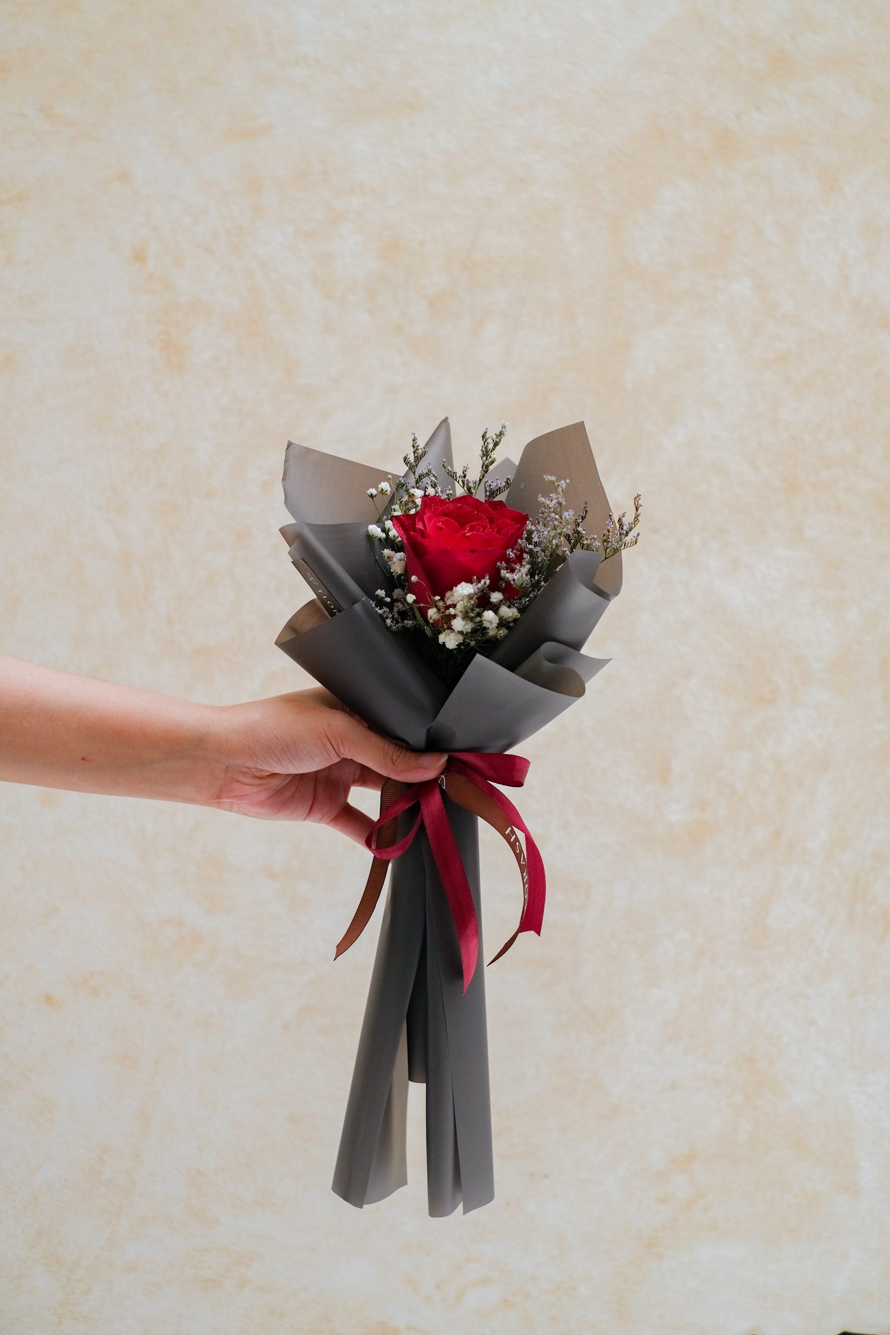Florash - Florist Bandung - Same Day Delivery - Rose Single HB Small Red