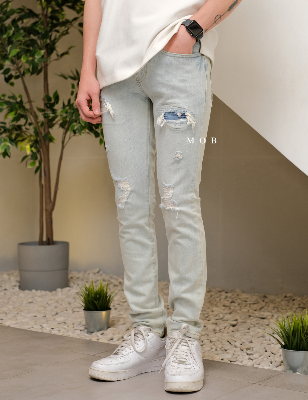 MOB - PCSPT01002 Light Panel Ripped Stacked Skinny Jeans