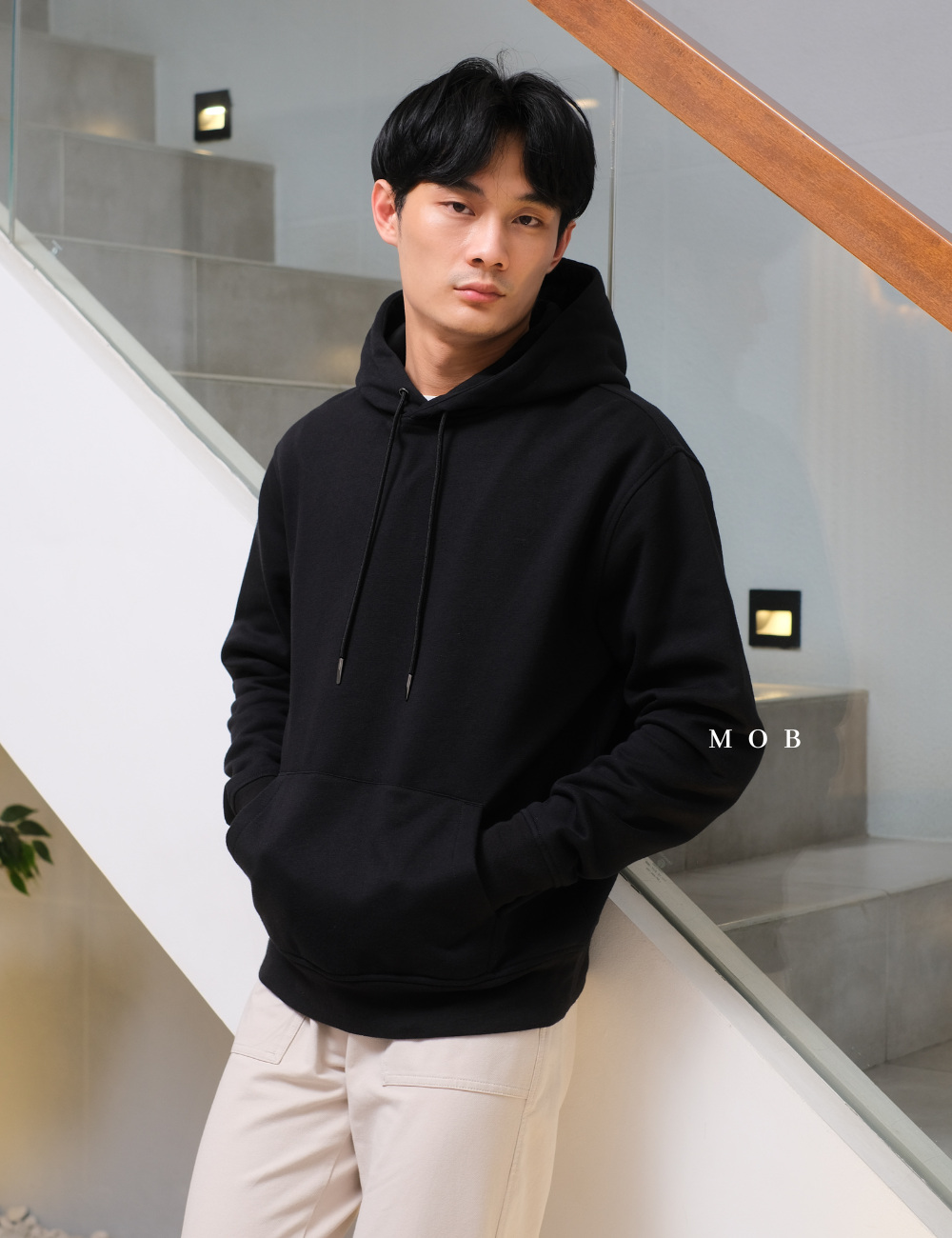 MOB - ARKHOD01001 Solid Basic Pullover Hoodie Black