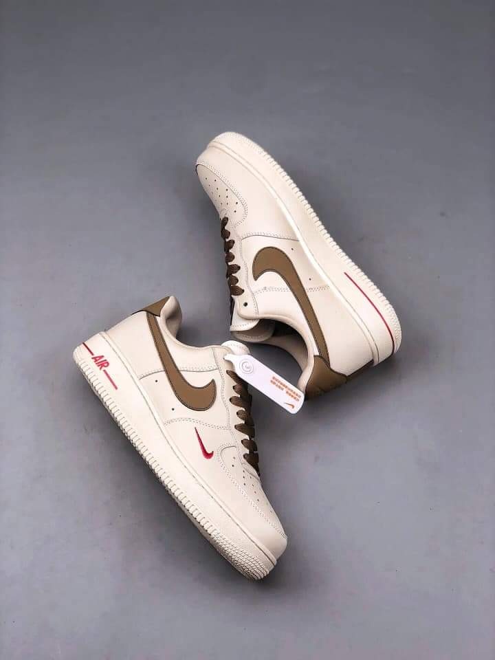 SPORT WAREHOUSE - NIKE AIR FORCE 1 "CREAM/WHITE/BROWN"