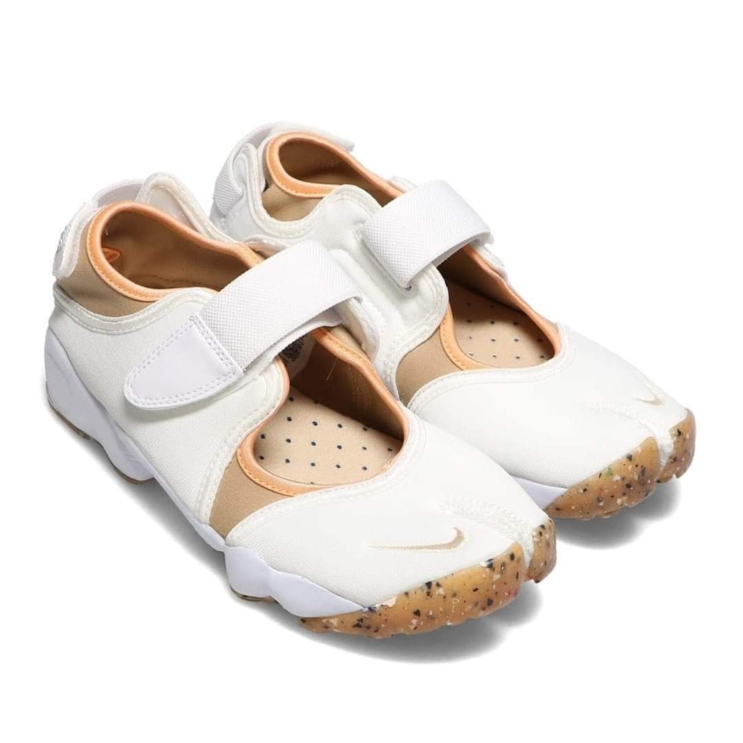SPORT WAREHOUSE - NIKE AIR RIFT 2022