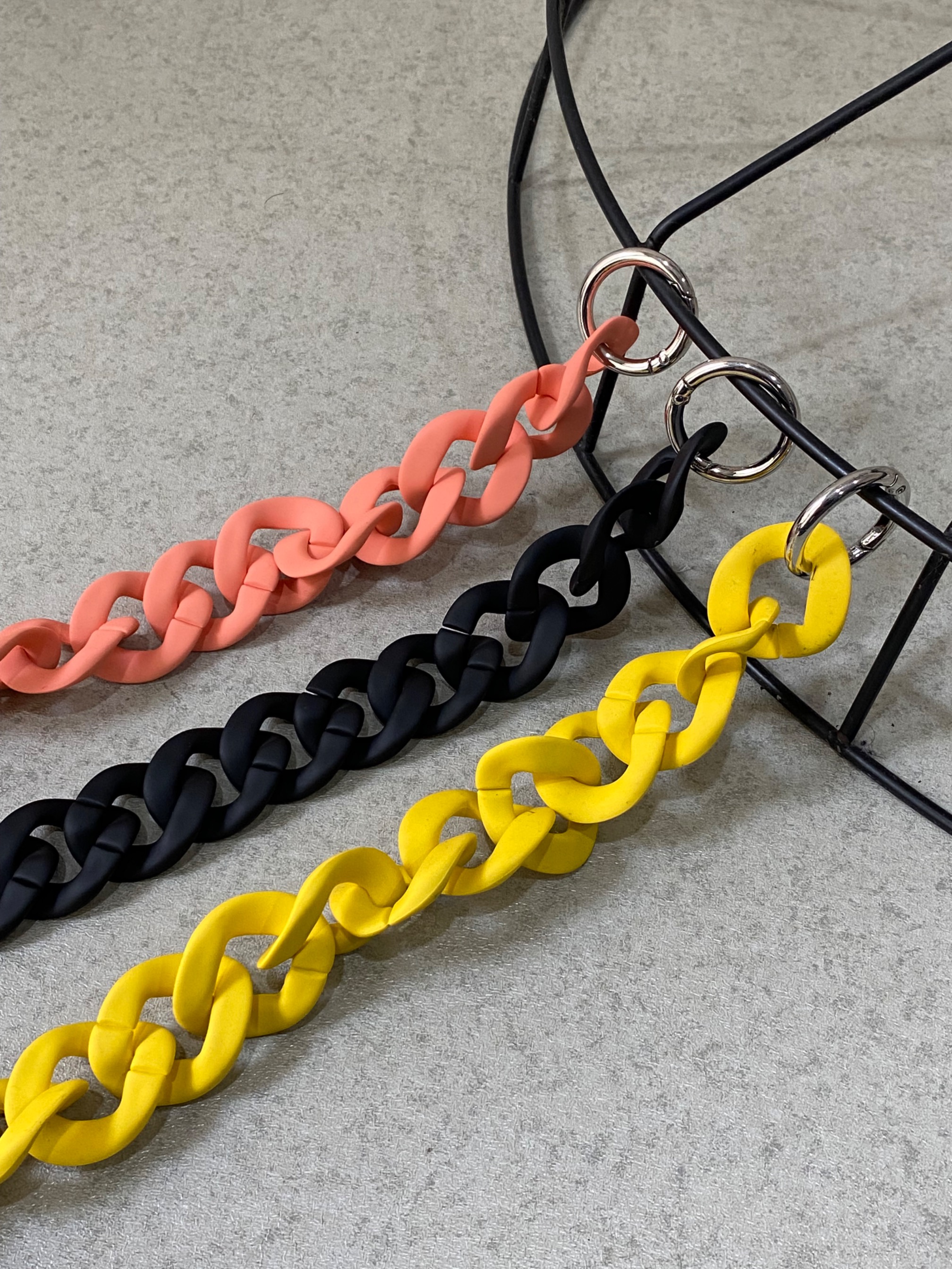 Pleated and Beyond | Sculpting Style with Every Fold - Matte Chain
