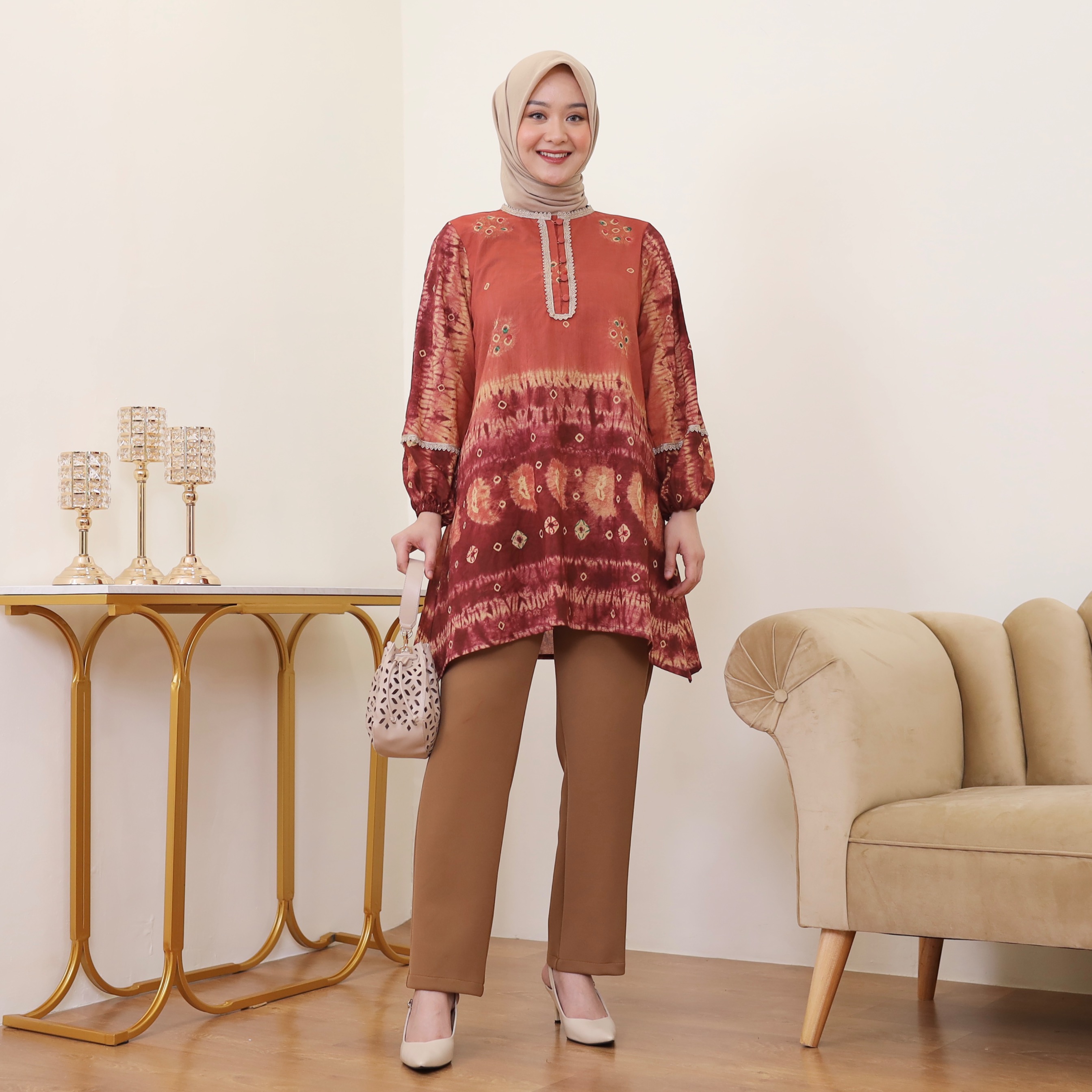 Etnira Indonesia - Tunik Grisma